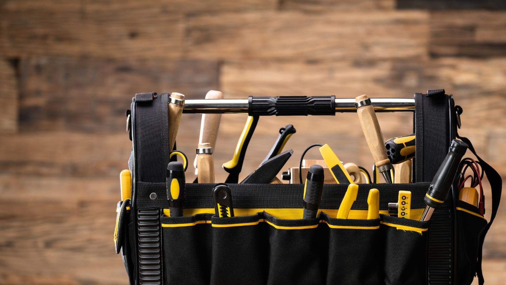 The Modern Minimalist’s Toolkit - Myfavouriteplaces